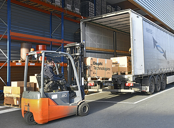 Performance logistique : nos plateformes de pièces détachées auto